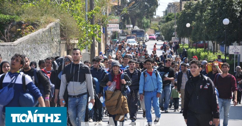 Στους δρόμους της πόλης εκατοντάδες πρόσφυγες | politischios.gr