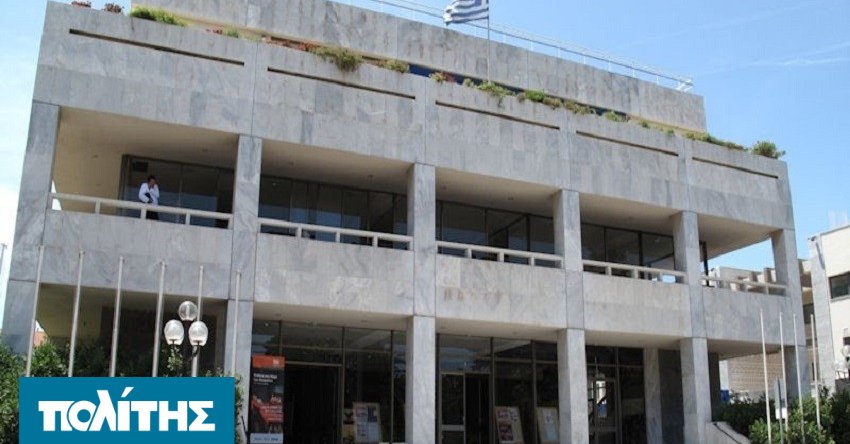 Έκθεση εργόχειρων από το εργαστήρι της Φιλοπτώχου Αδελφότητος Κυριών ...