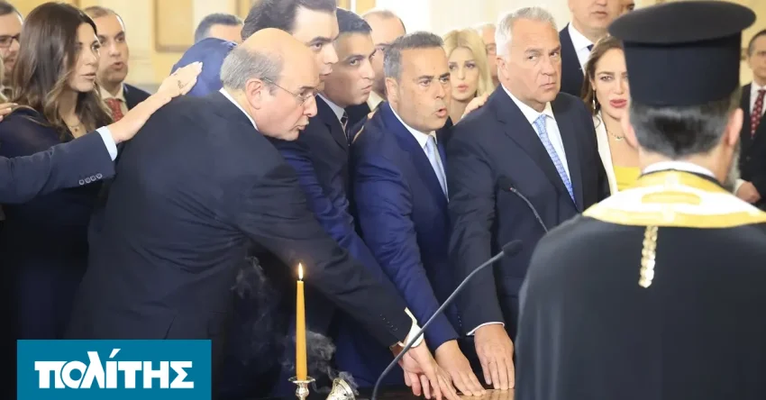 Ορκίστηκε η νέα Κυβέρνηση - Τα μηνύματα Μητσοτάκη | politischios.gr